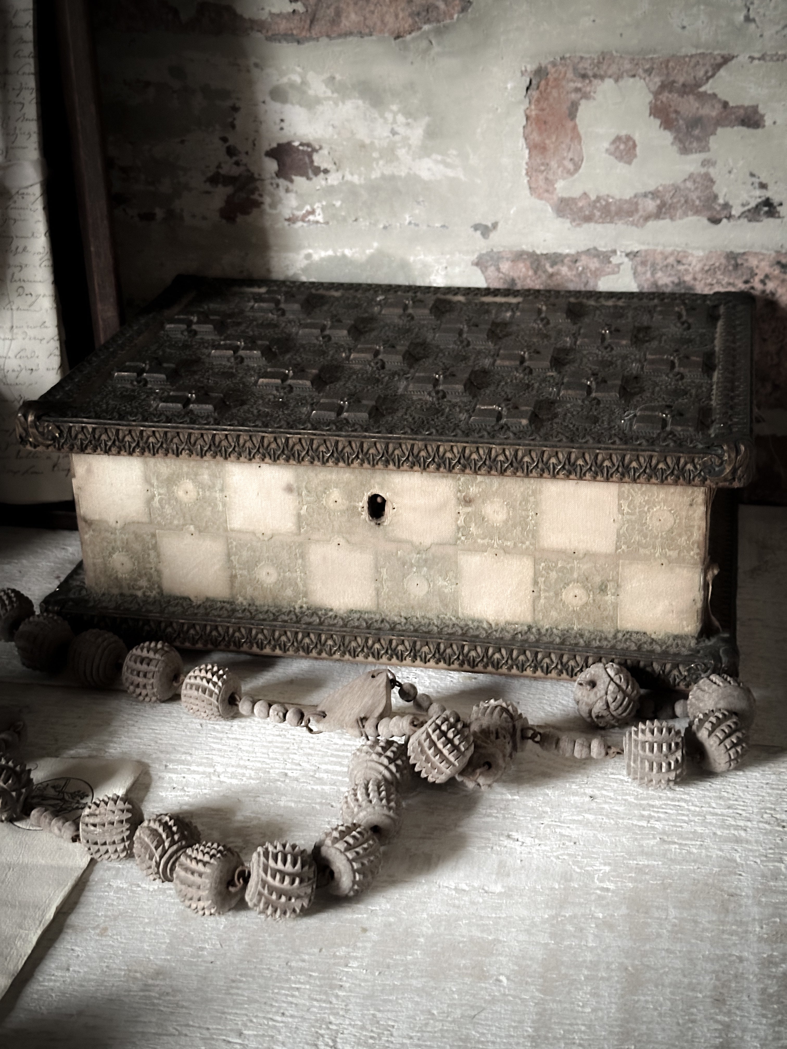 Home Aesthetics – Nicholas and Steele