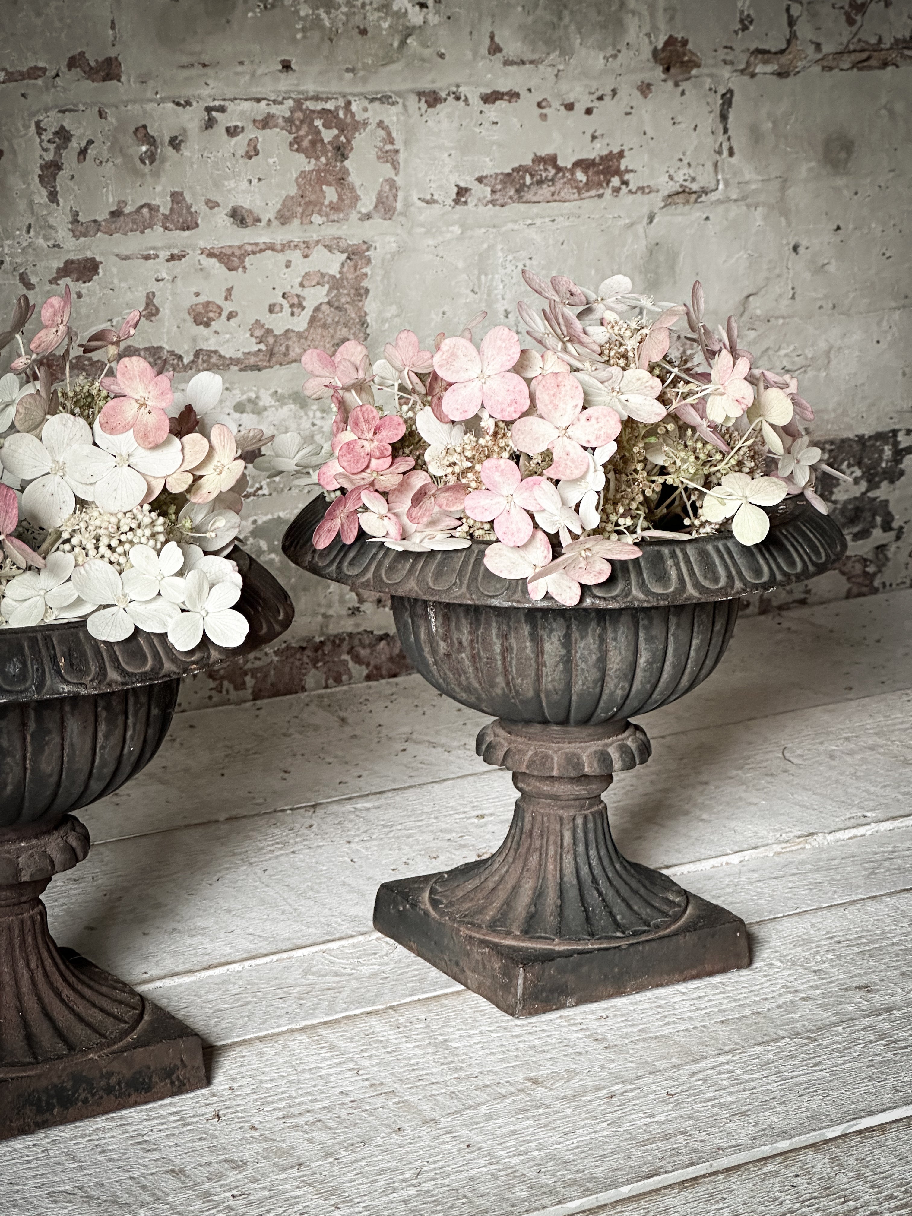 Home Aesthetics – Nicholas and Steele